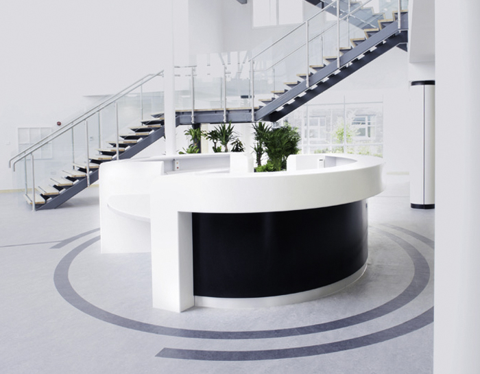 Aintree Hospital - Inspirational reception area by Innova Design Group