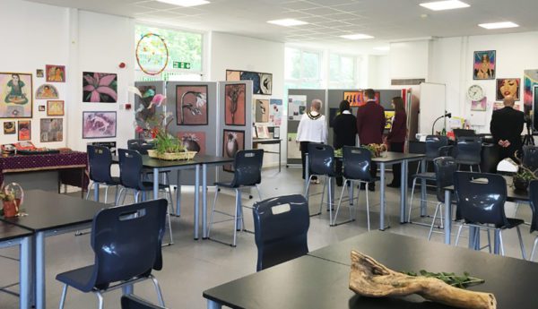 Education Secretary Unveils New Technology Block at Heolddu ...